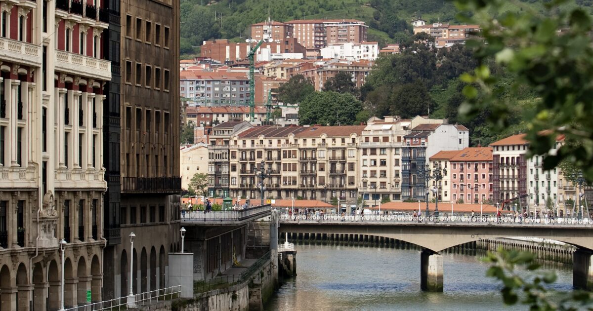 Coast or dry land? An urban getaway or a rural break? This route by ...